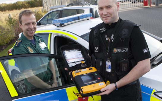 ‘Never miss a beat’: All Manchester police cars to carry life-saving ...