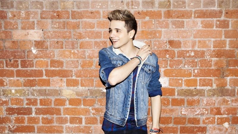 Elyar Fox: YouTube sensation dubbed perfect pop package 'living the dream' as he prepares for ...