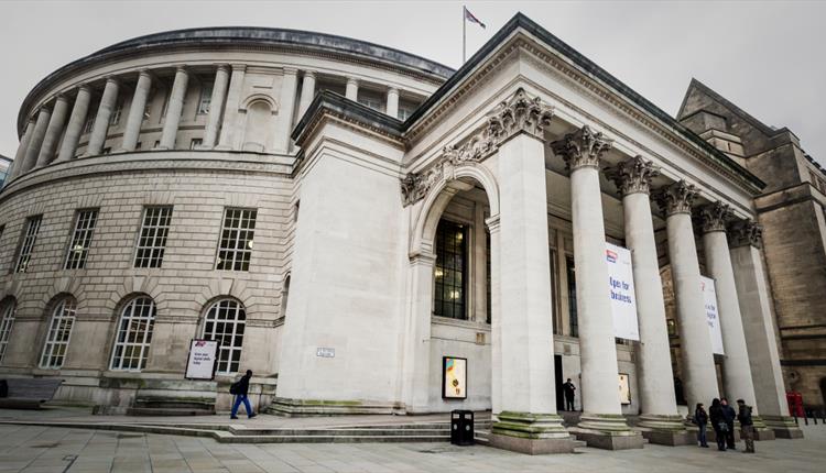 Five of Manchester's best libraries to spend days exploring in ...