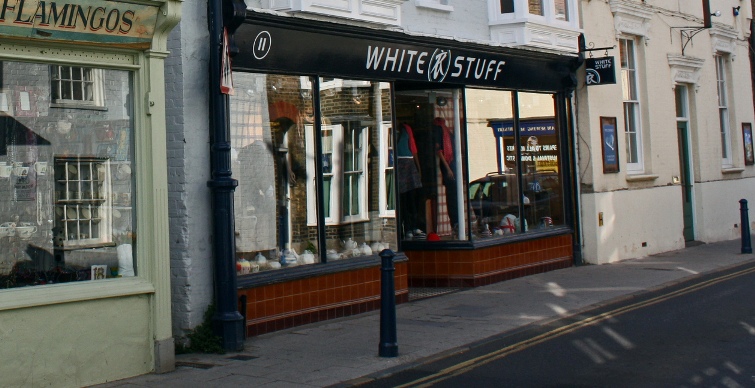 You decide: Shoppers asked to pick charity of choice for new Manchester ...