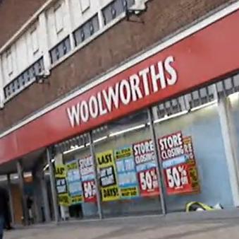 'I'll never forget it': Manchester remembers tragic Woolworths fire of ...