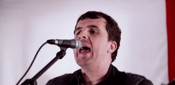 X England Managers tune: Manchester singer aims boot at ‘always rubbish ...