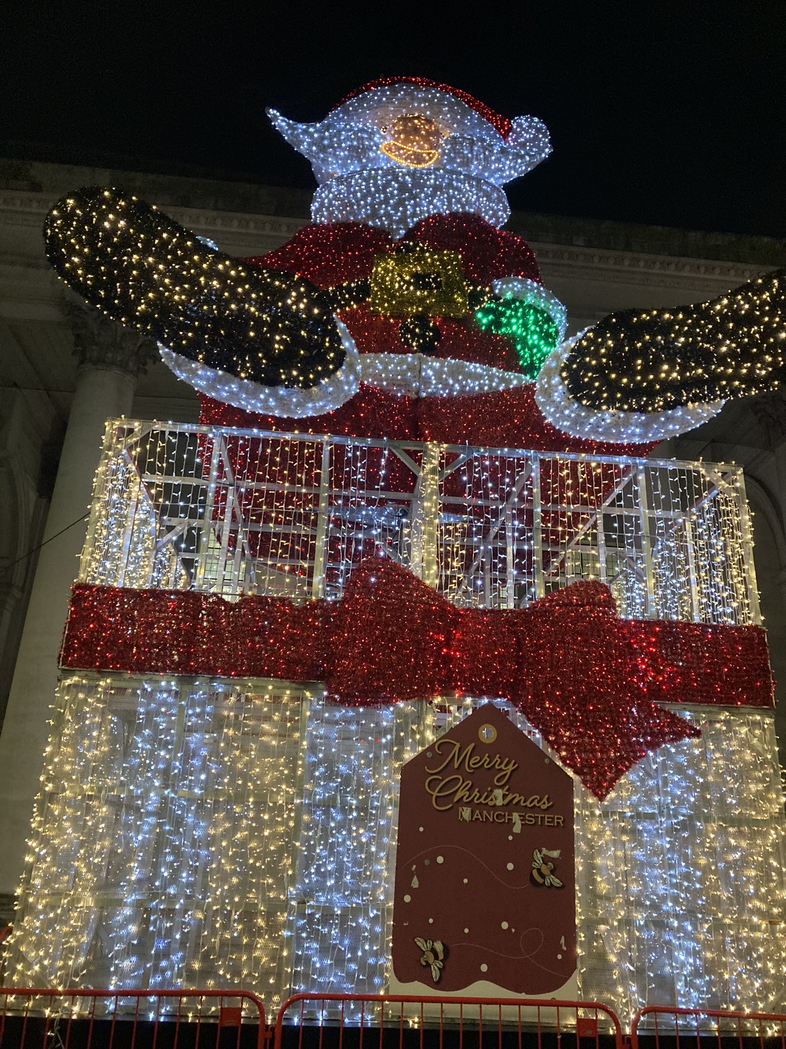 Watch: Are Manchester's festive lights worth the price tag? - Mancunian ...