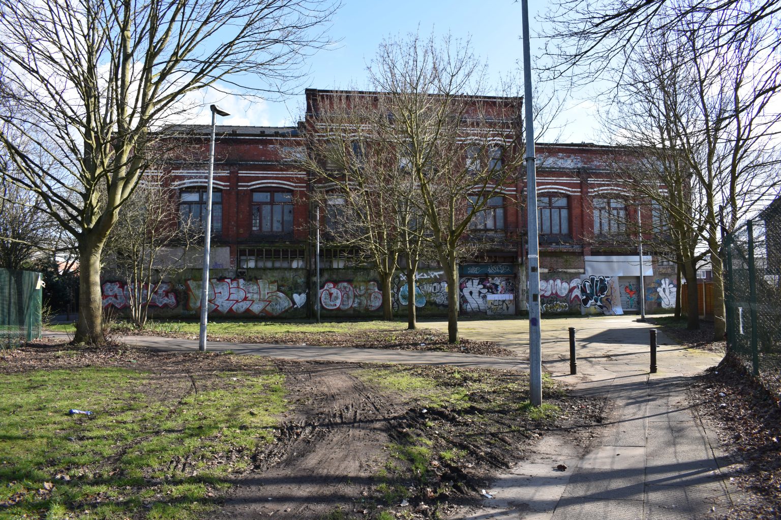 Community campaign group aims to breathe life back into Hulme ...