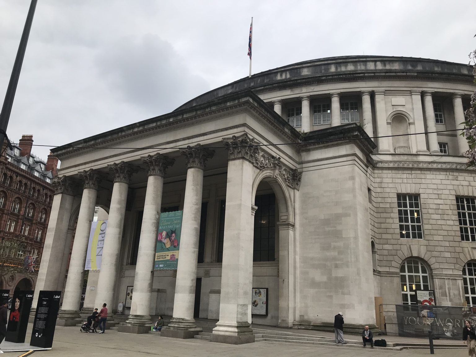 The history of Manchester in 10 iconic buildings - Mancunian Matters