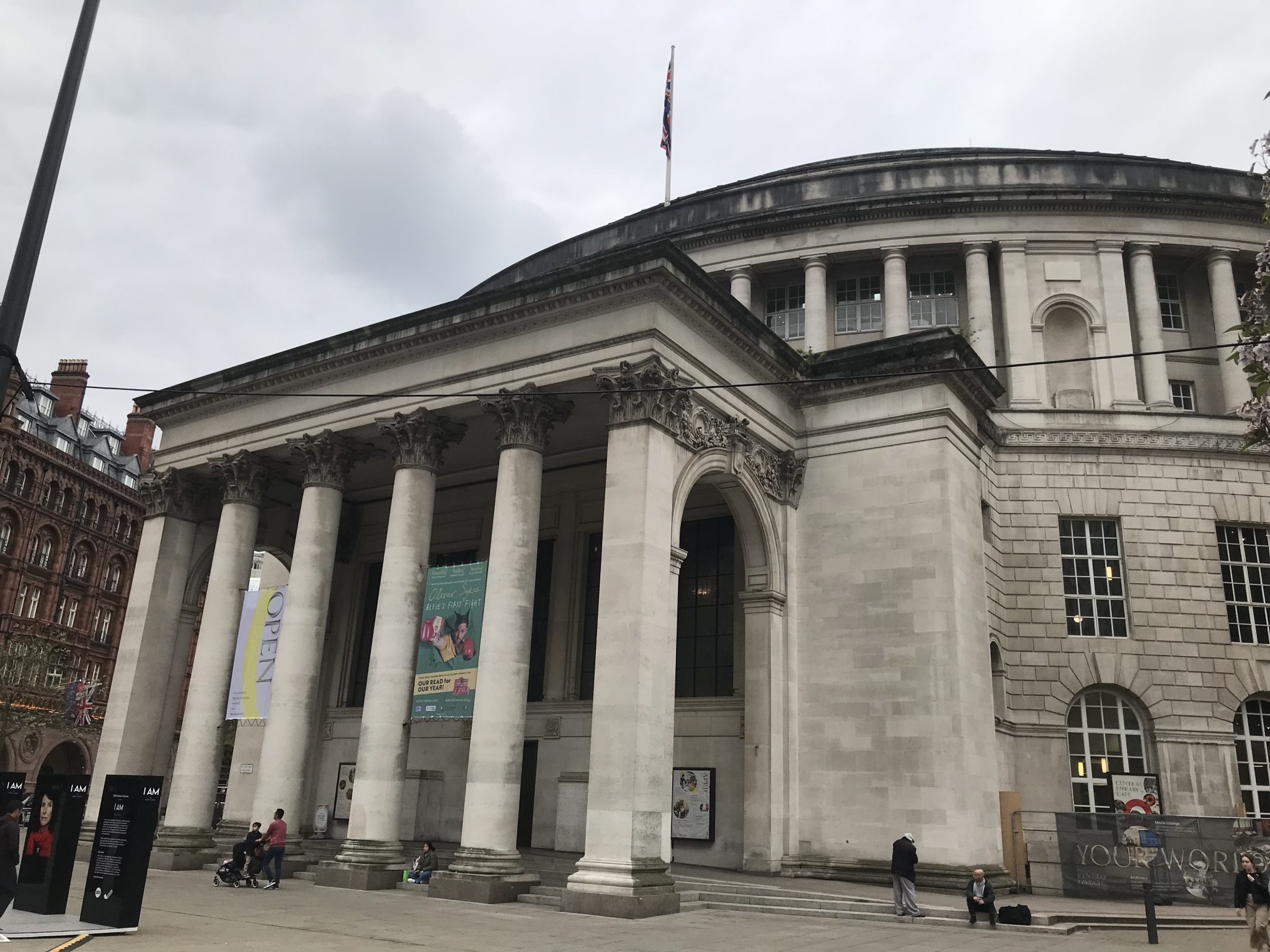 The history of Manchester in 10 iconic buildings - Mancunian Matters