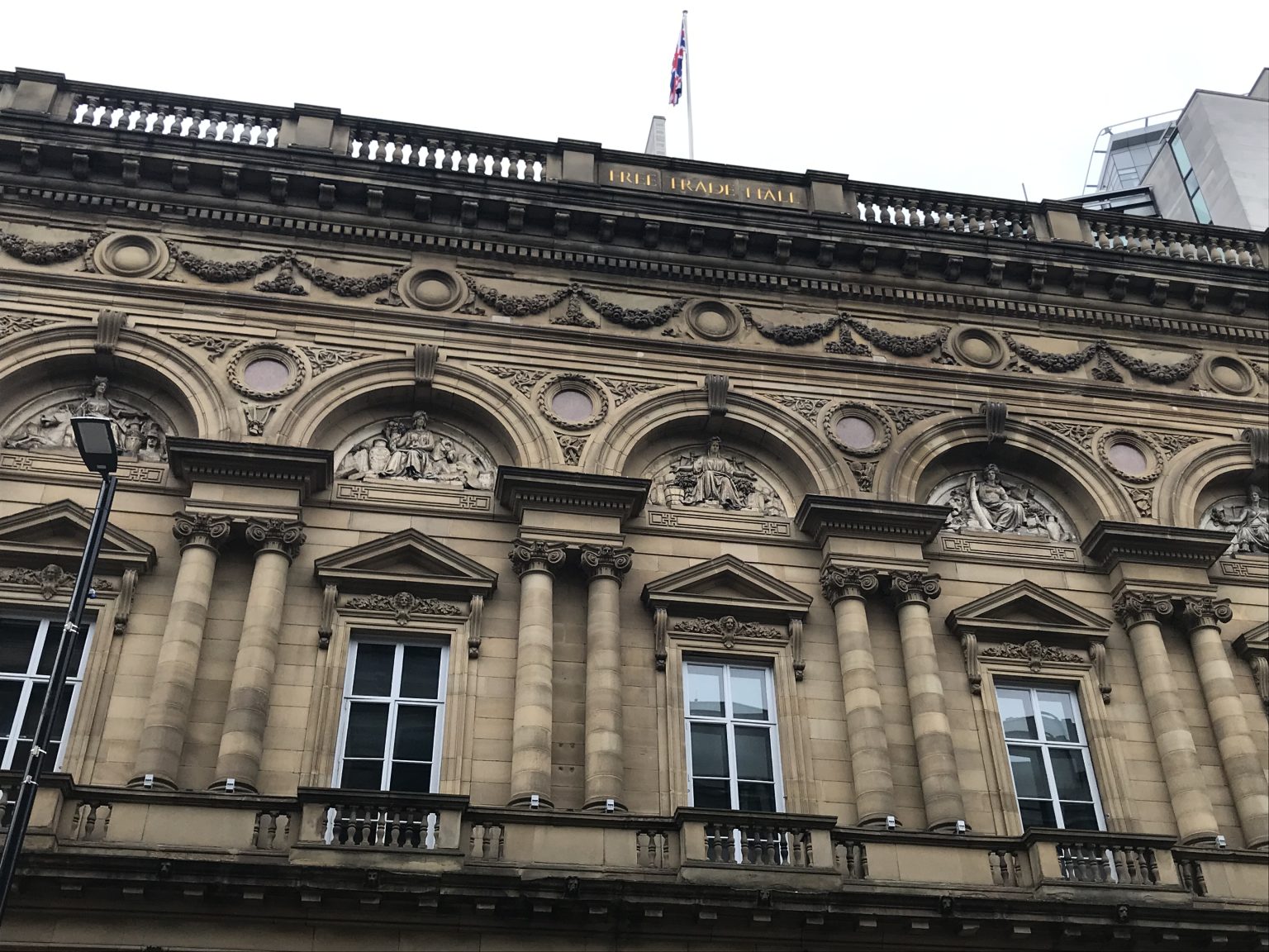 The history of Manchester in 10 iconic buildings - Mancunian Matters