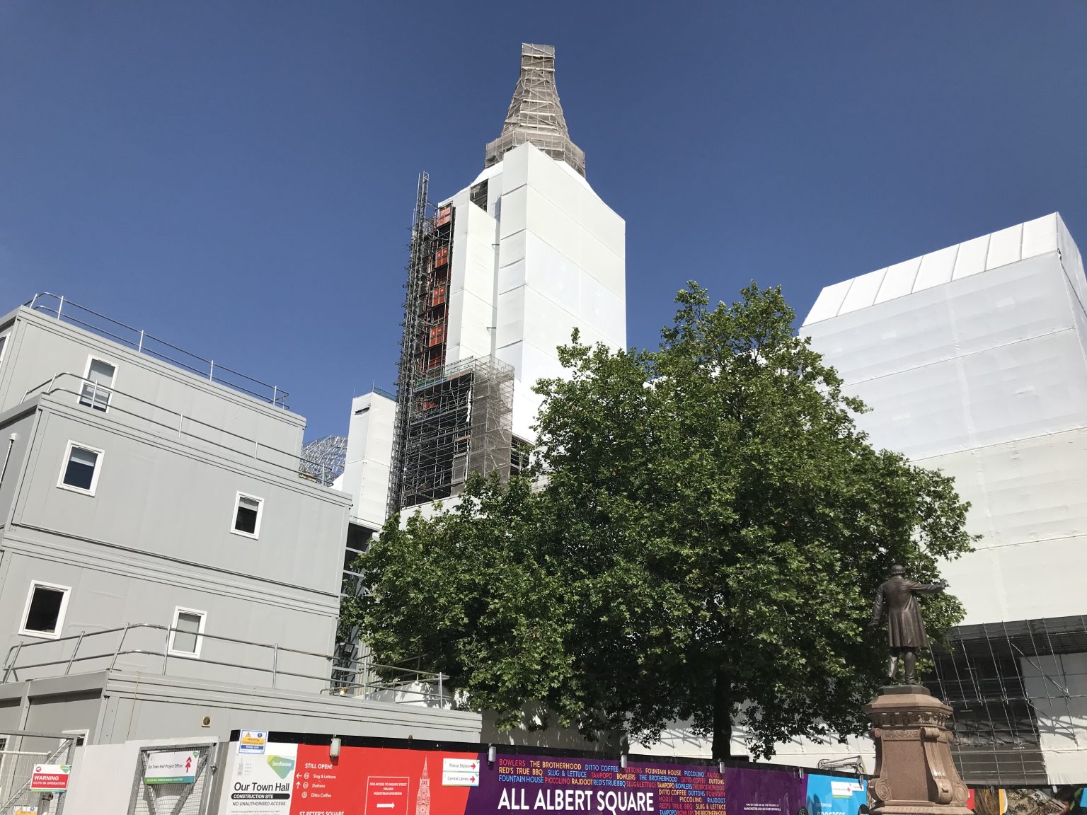 The history of Manchester in 10 iconic buildings - Mancunian Matters