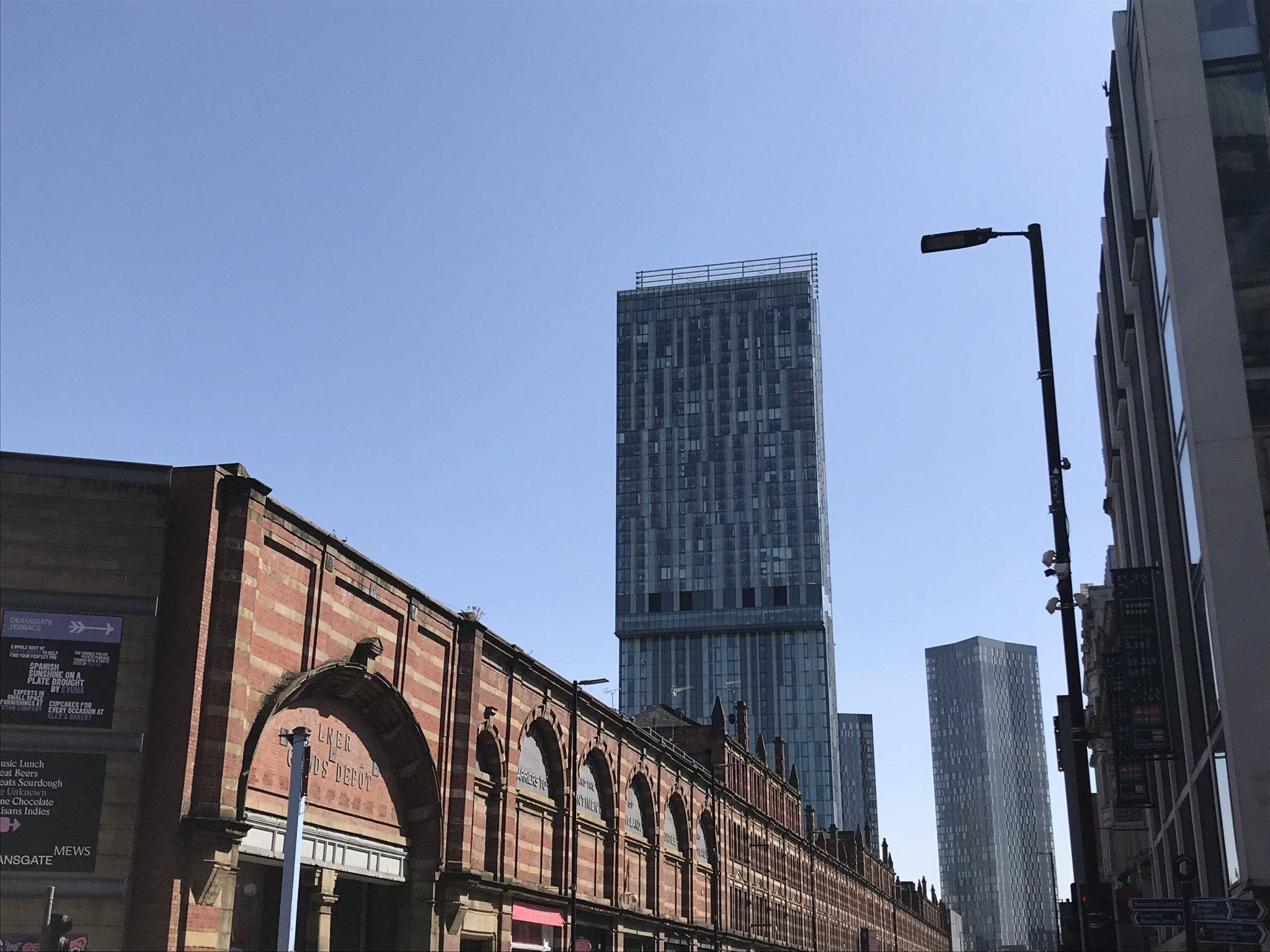 The history of Manchester in 10 iconic buildings - Mancunian Matters