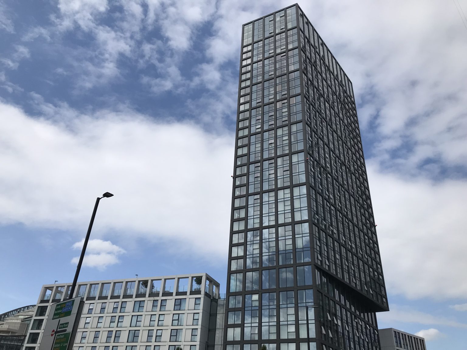 The history of Manchester in 10 iconic buildings - Mancunian Matters