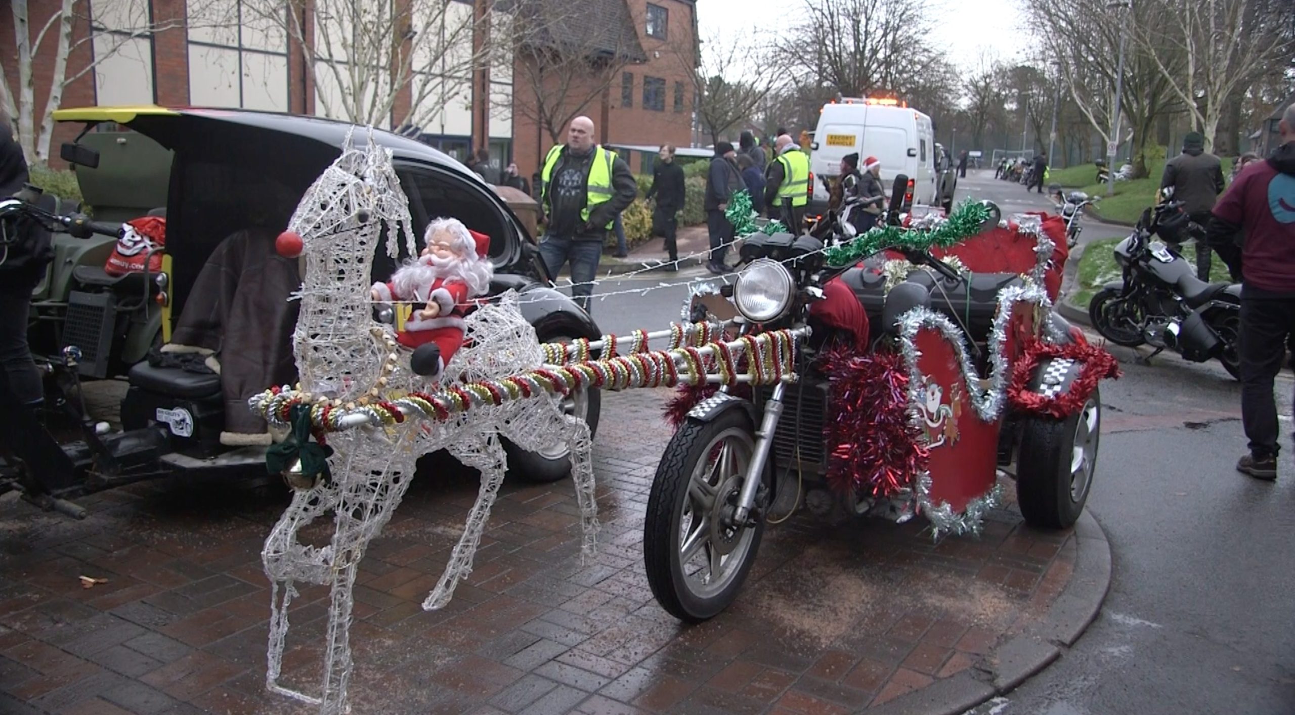 Hundreds of bikers come together to bring presents to vulnerable children - Mancunian Matters
