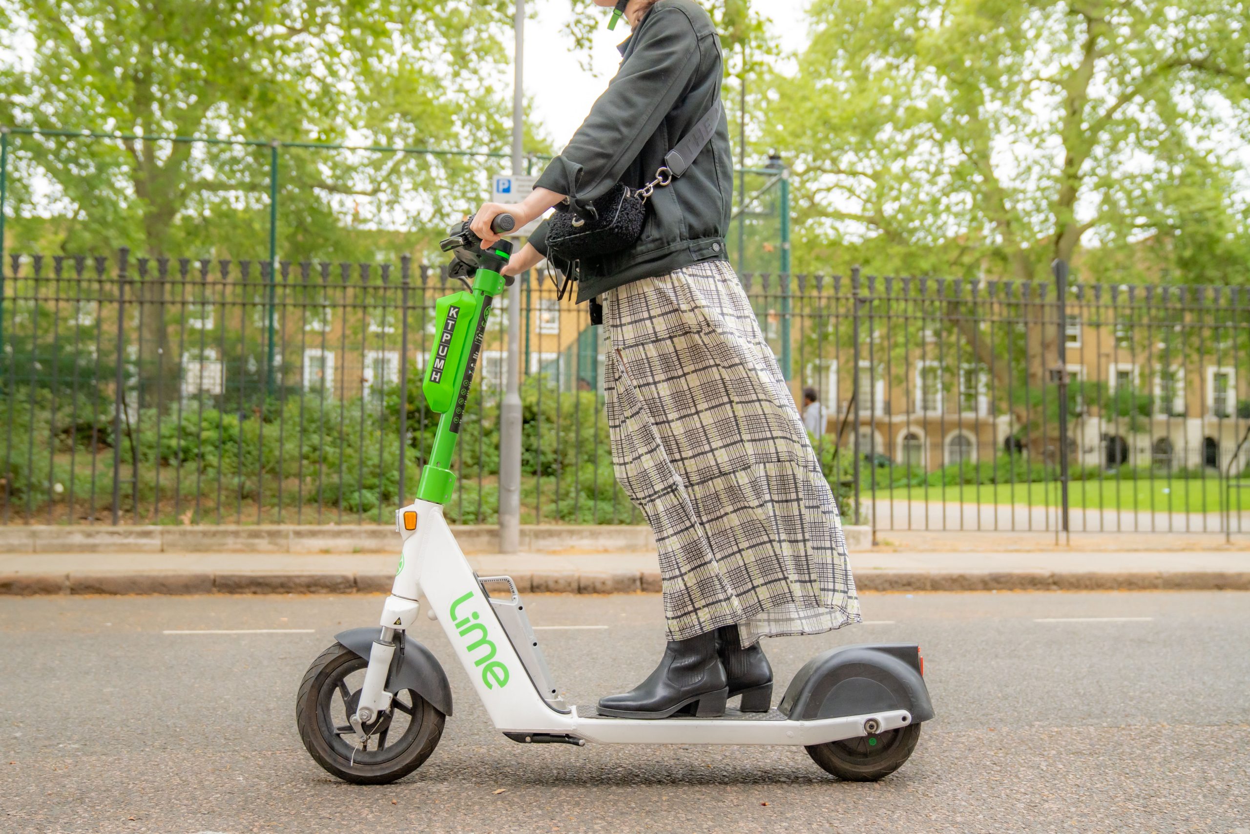 Rental e-scooter company Lime increases fleet in Salford as trip numbers soar - Mancunian Matters