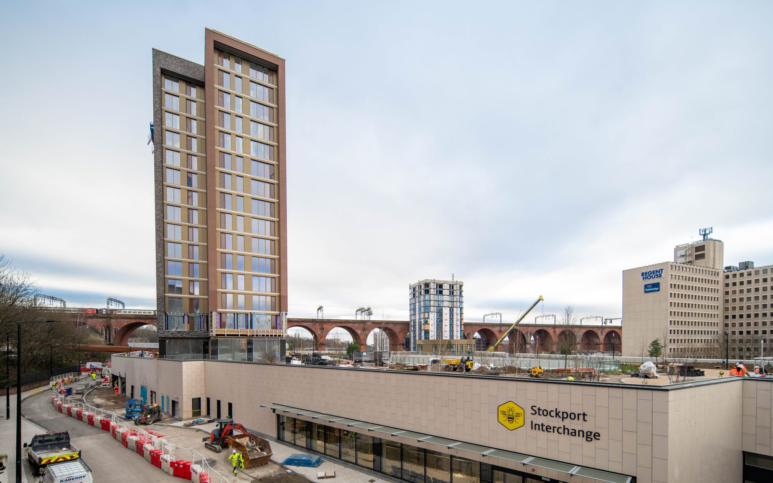 Timelapse: watch Stockport's new bus interchange take shape - Mancunian ...