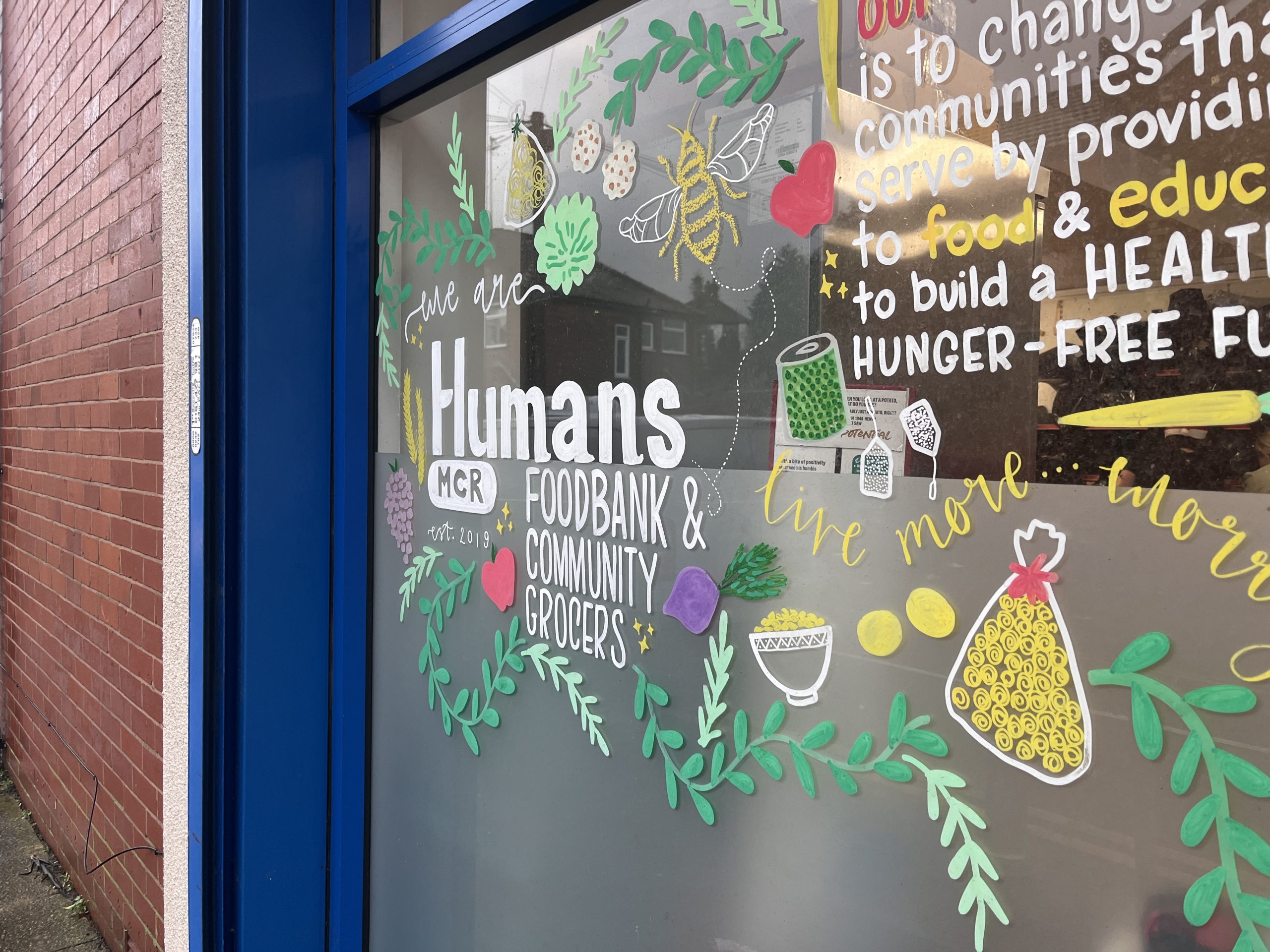 Manchester food bank delivers more than 1000 Christmas food and gift ...