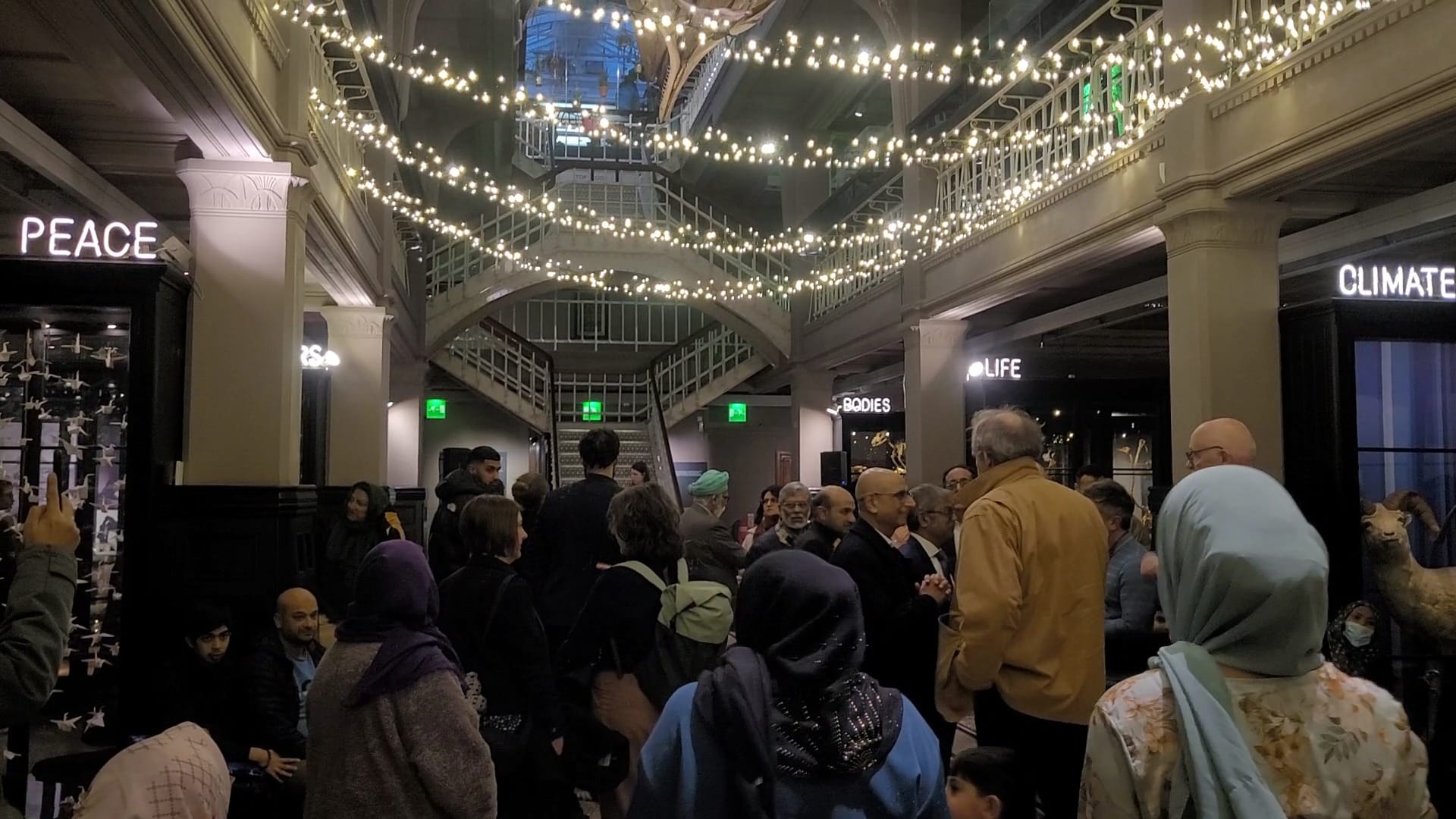 Manchester Museum welcomes refugees for unique Ramadan event